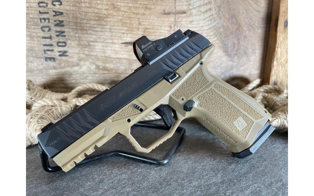 Arex Delta M Gen 2 4" 9mm w/ Burris Fastfire 3 Optic, in original box ...