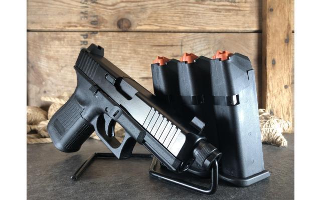 New Glock 19 Gen5 9mm Threaded Barrel - harveysauctions.com