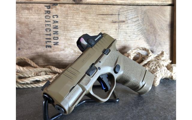 Pre-owned Springfield Hellcat 9mm In Box - harveysauctions.com