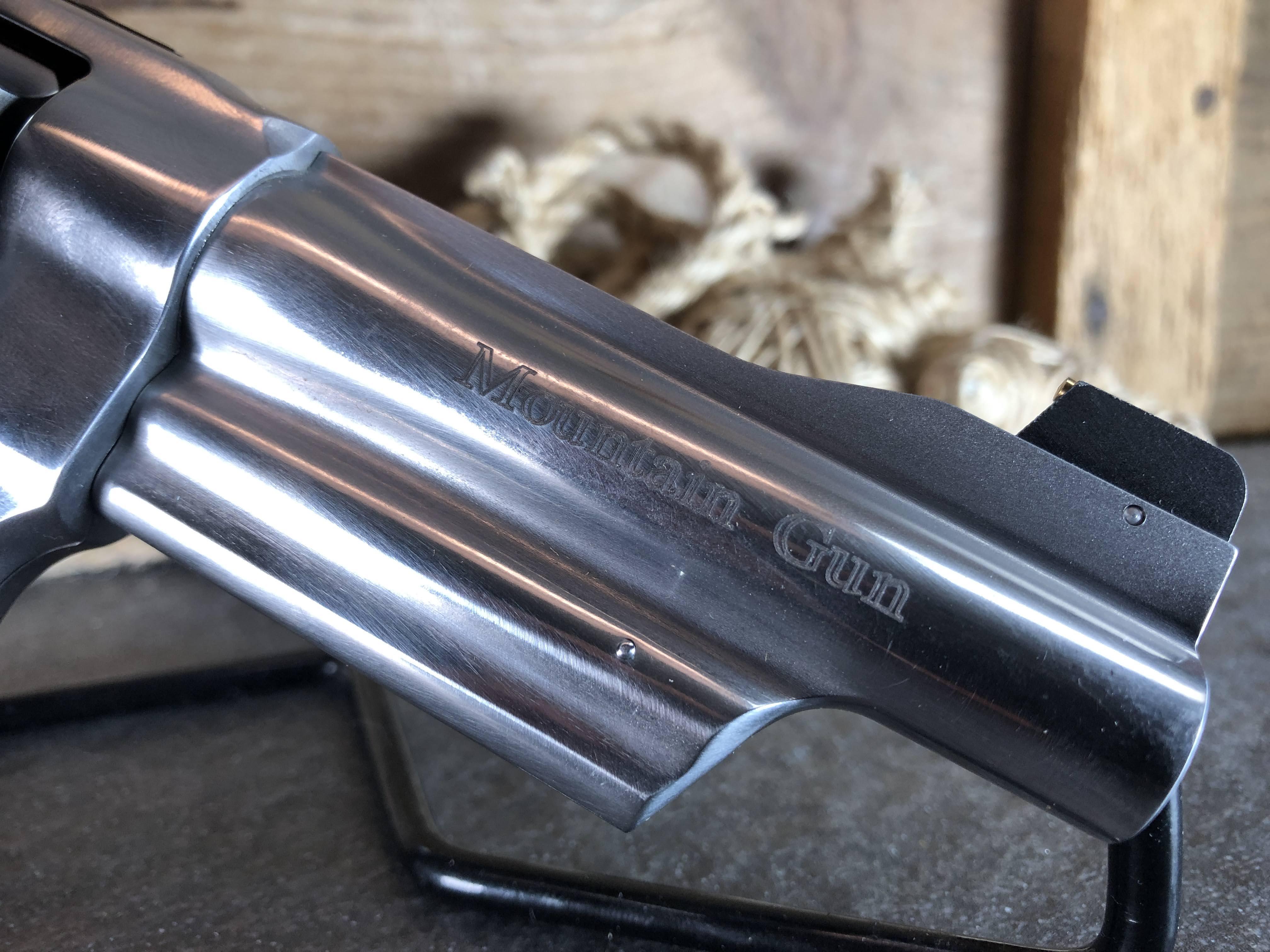New Smith & Wesson 629 Mountain Gun .44mag - harveysauctions.com
