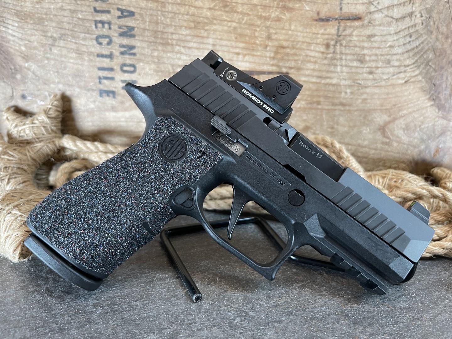 Sig Sauer P320 X Compact 3.6" 9mm w/ Romeo1 Pro Red Dot, in original ...
