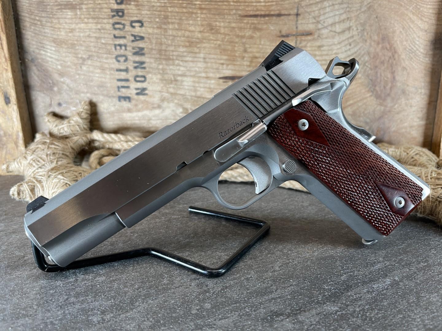 Dan Wesson RZ-10 5" 10mm, in original case - Pre-Owned ...