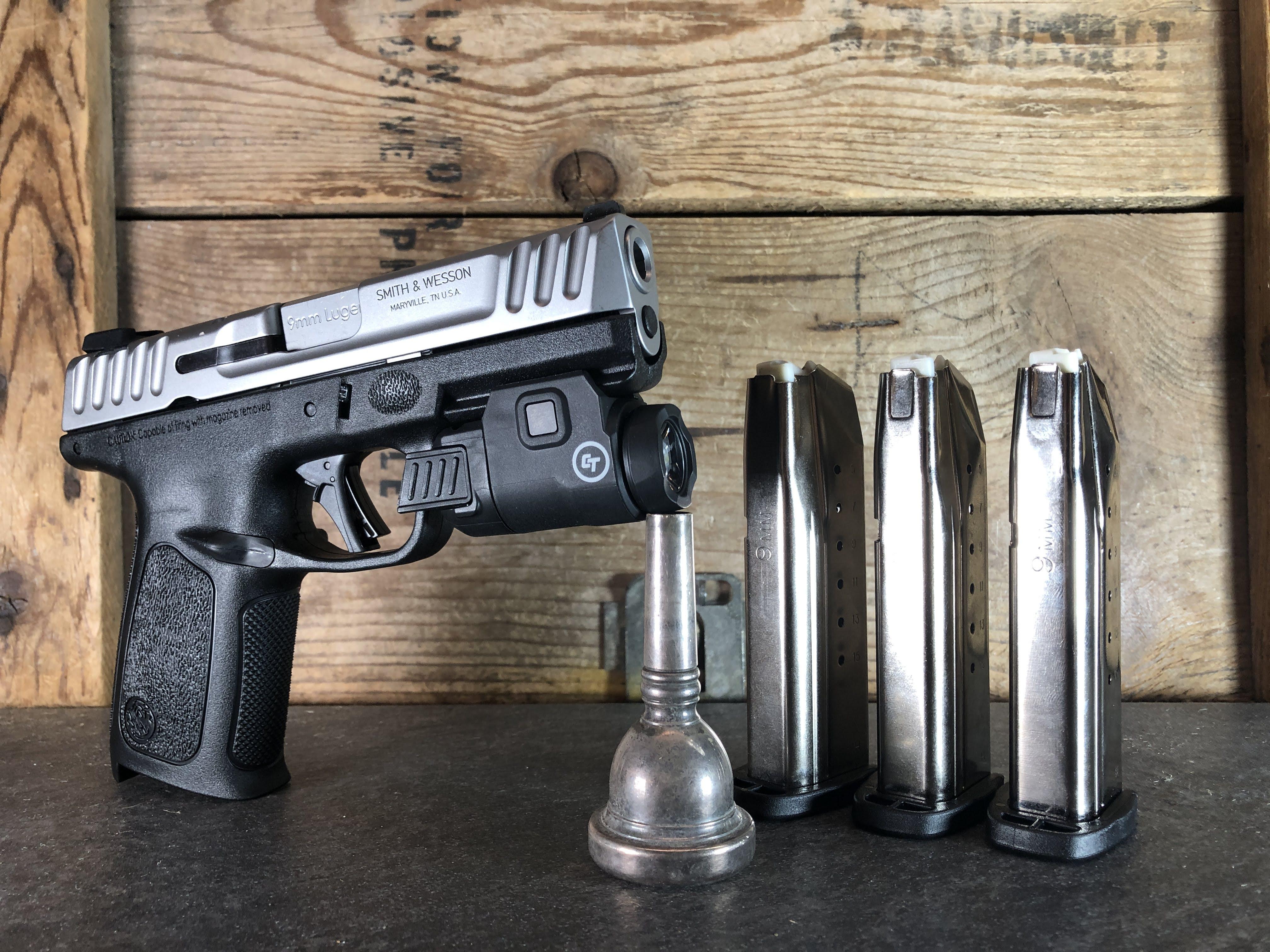 Pre-owned Smith & Wesson SD9 2.0 9mm No Box - harveysauctions.com