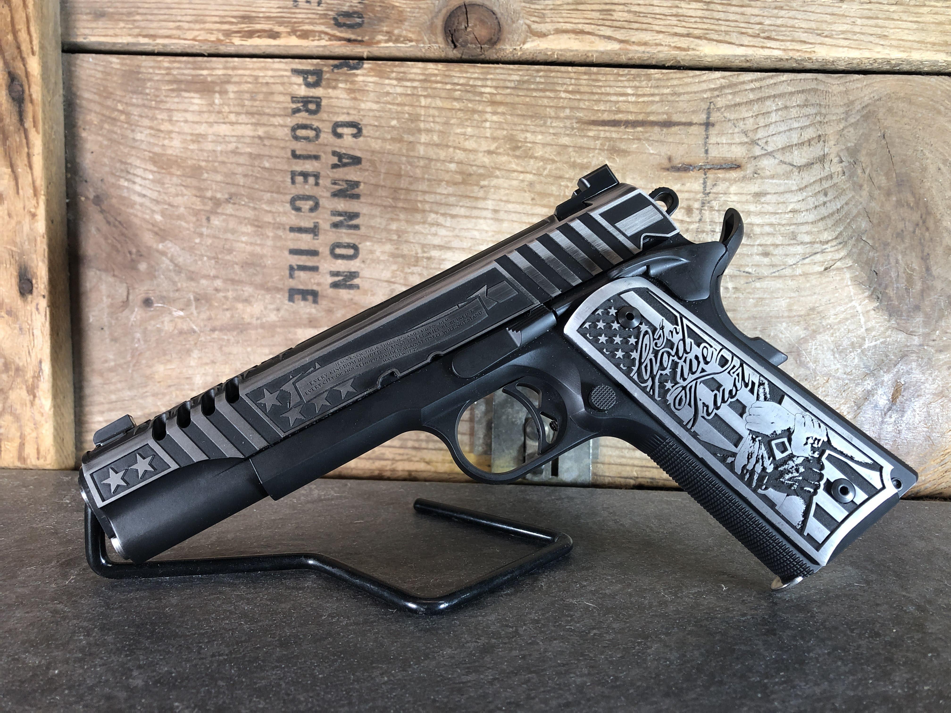 Pre-owned Auto Ordnance 1911 United We Stand .45acp In Hard Case ...