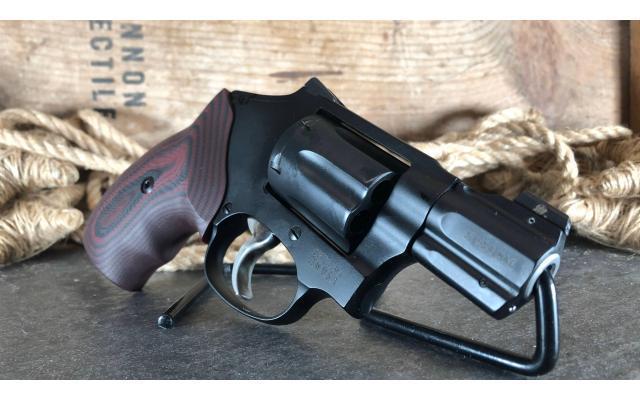 New Smith & Wesson 432UC .32H&R - harveysauctions.com