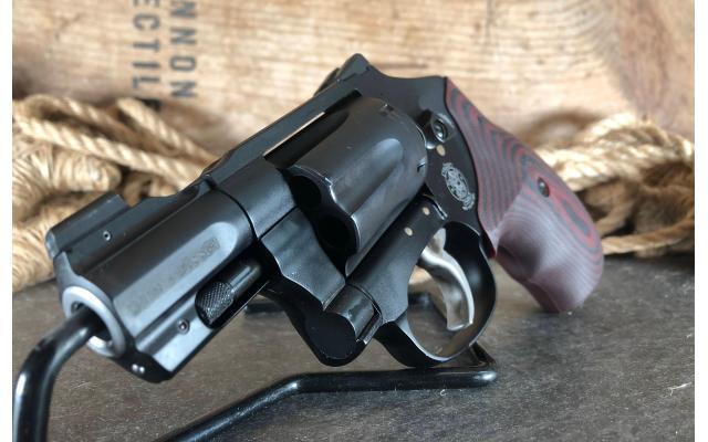 New Smith & Wesson 432UC .32H&R - harveysauctions.com