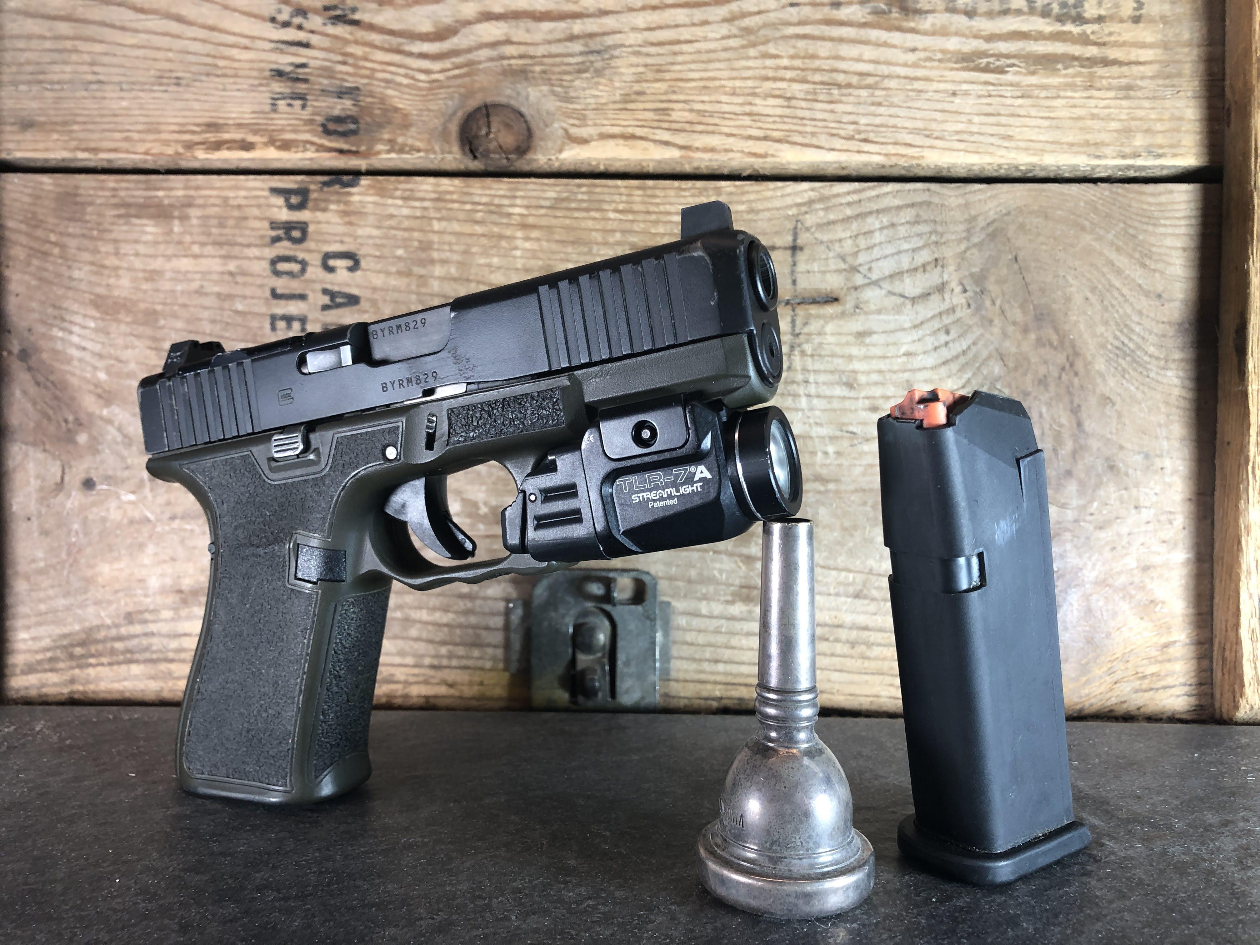 Pre-owned Glock 45 9mm In Hard Case - harveysauctions.com