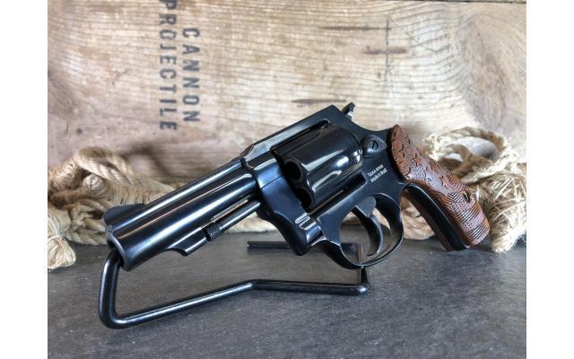 New Heritage Roscoe .38spl+P - harveysauctions.com