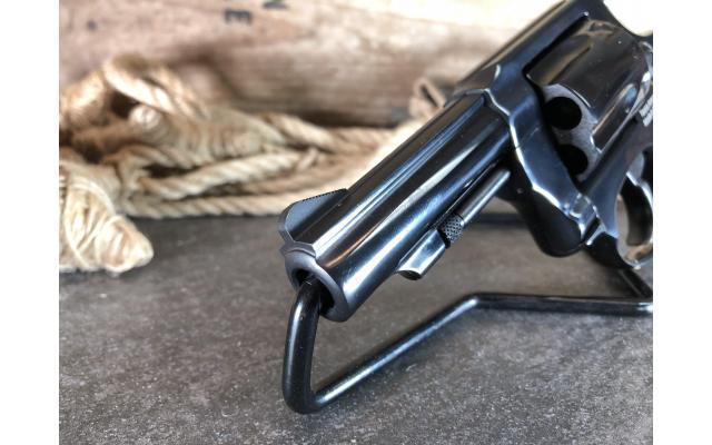 New Heritage Roscoe .38spl+P - harveysauctions.com