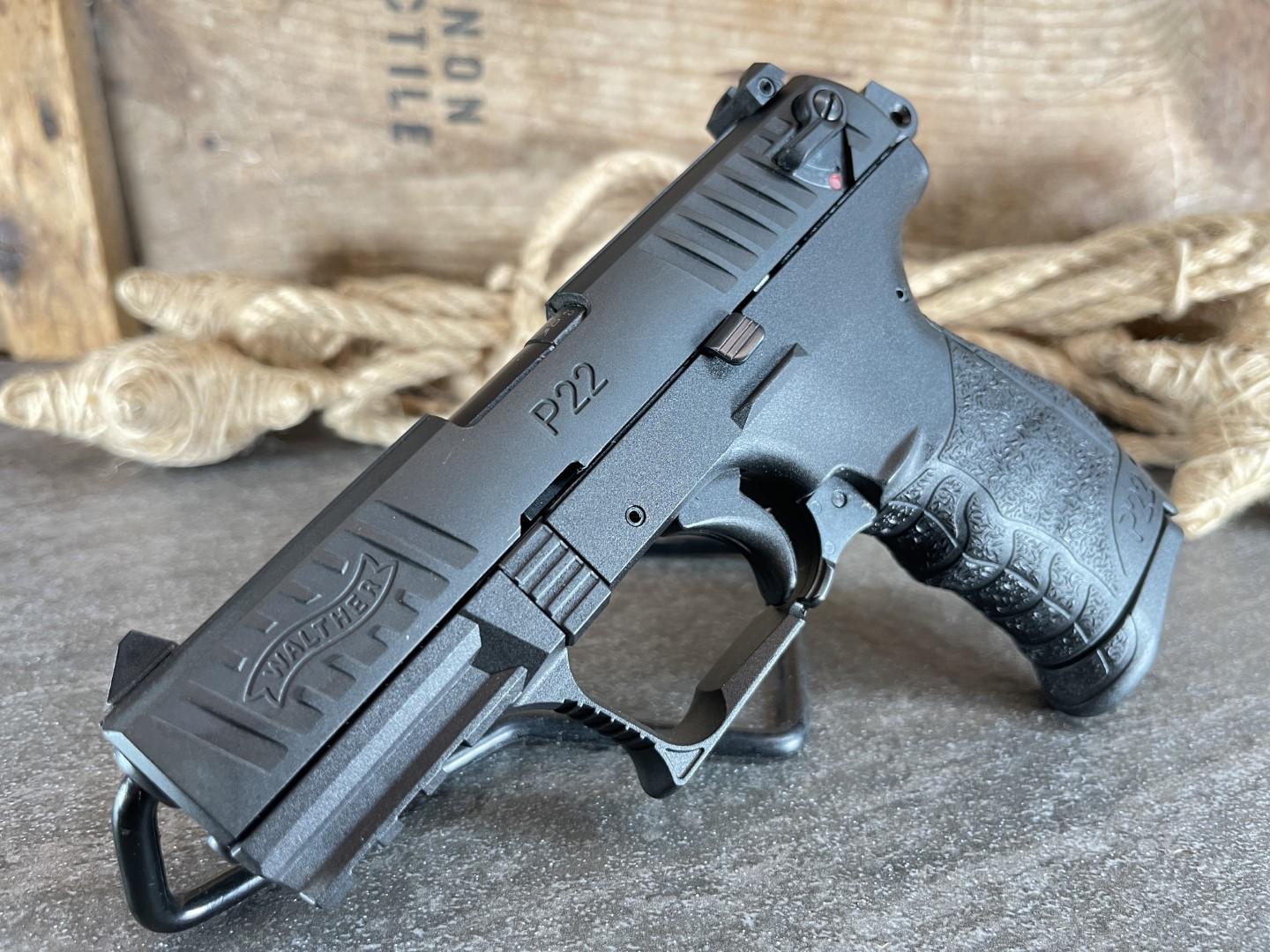 Walther P22Q 3.42" .22LR, in original case - Pre-Owned ...