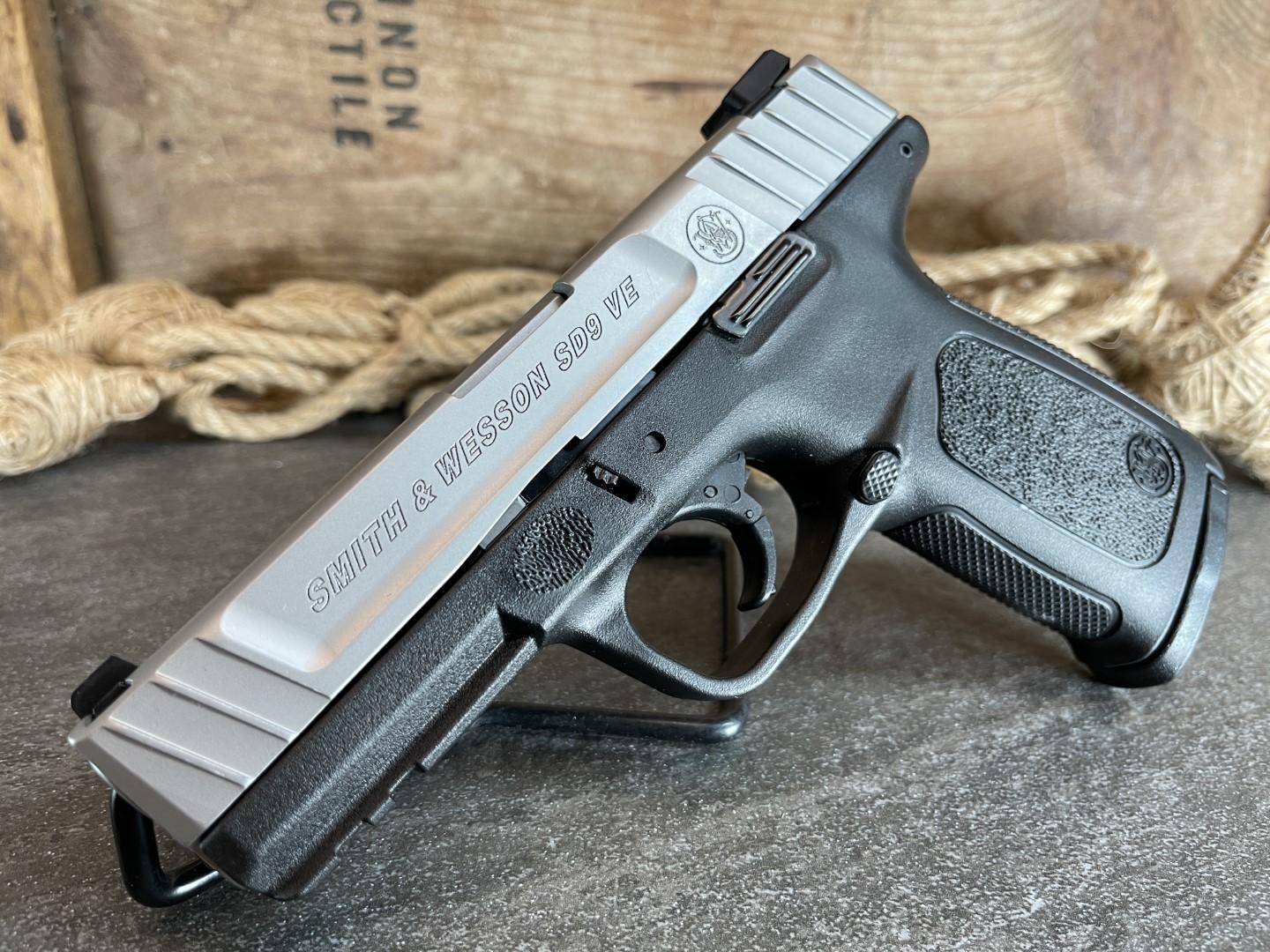 Smith & Wesson SD9 VE 4" 9mm, in original box - Pre-Owned ...