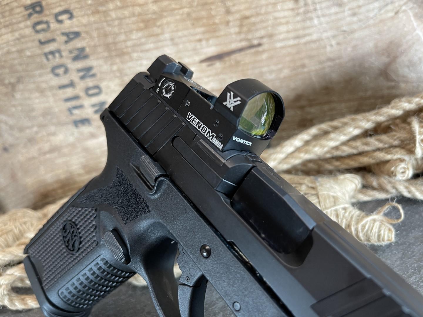 FNH FN509 Midsize MRD 4" 9mm w/ Vortex Venom red dot, in original box ...