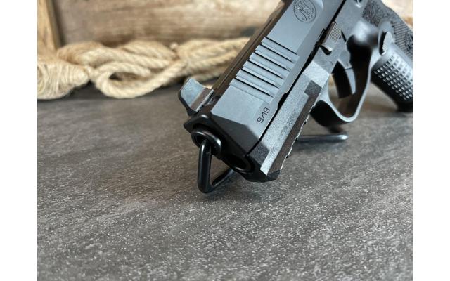 FNH FN509 Midsize MRD 4" 9mm w/ Vortex Venom red dot, in original box ...